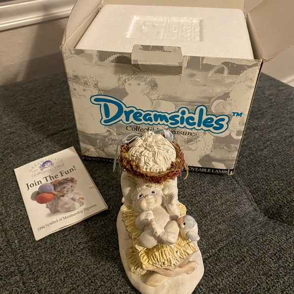 Dreamsicles | Accents | 997 Dreamsicles Born This Day Figurine | Poshmark